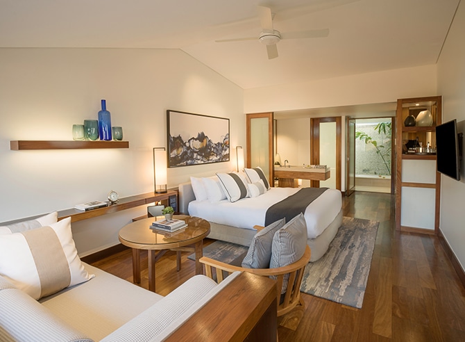 Luxury Retreat Rooms | Intercontinental Hayman Island Resort
